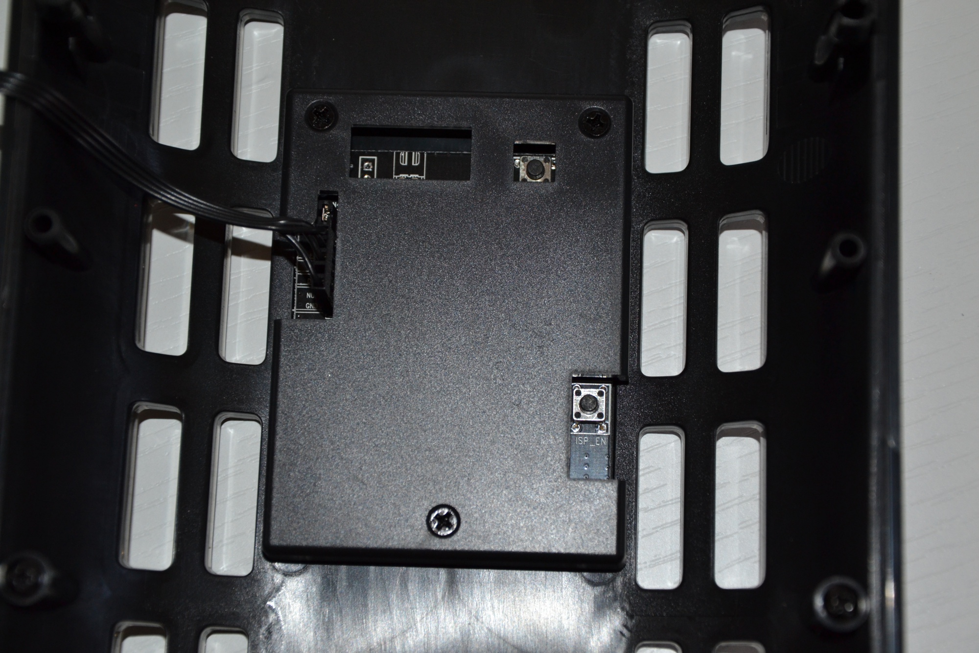 BitFenix Pandora Window Black: Eleganza e compattezza convivono assieme ...