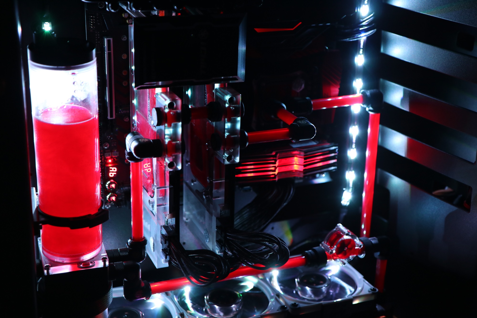 In Win S-Frame Project - Build by HW Legend - HW Legend